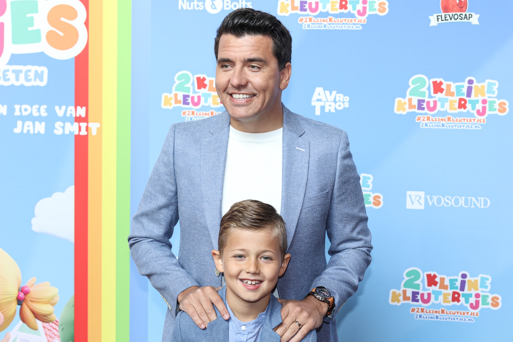 Jan Smit deelt de passie voor voetbal met zijn zoontje Senn