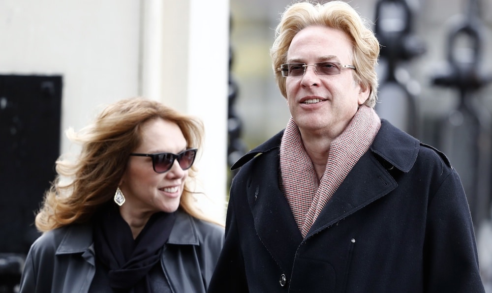 Adam Curry voor de derde keer in het huwelijksbootje gestapt