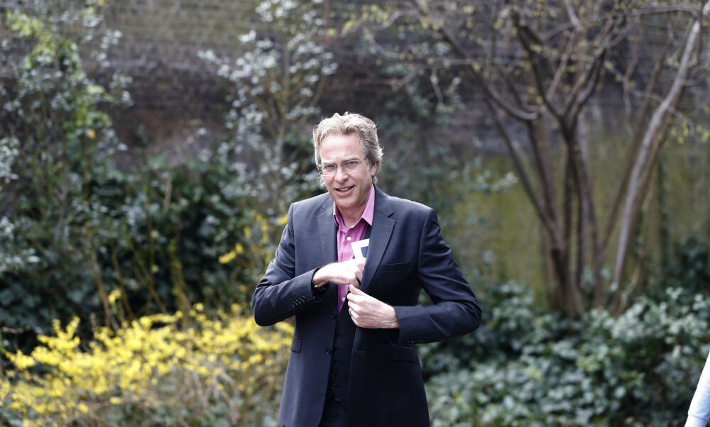 Adam Curry vraagt dochter bijzonder huwelijkscadeau