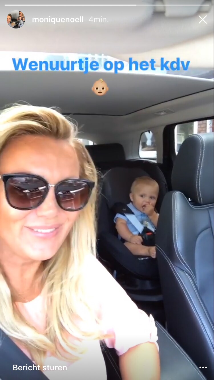 Grote dag voor baby André! Hij gaat voor het eerst naar het ...