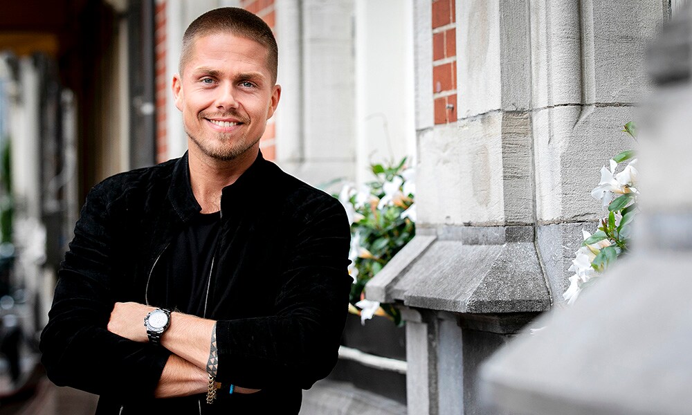 André Hazes dól op zoontje van Roxeanne