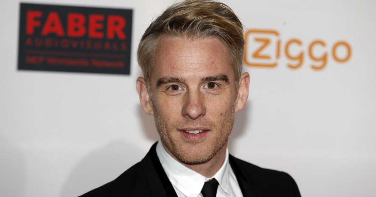 Lief! Art Rooijakkers deelt eerste foto van zijn tweeling