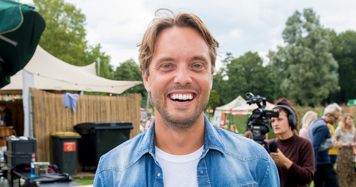 Bas Smit bezorgt ernstig zieke tweeling de dag van hun leven