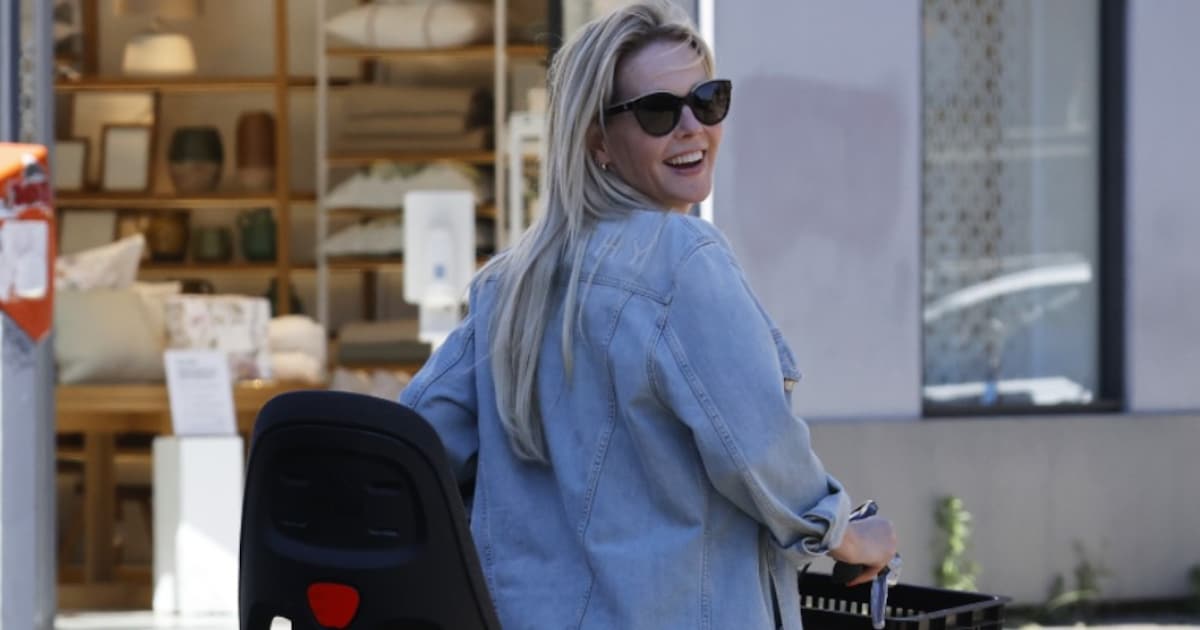 Chantal Janzen zet jarige Bobby in het zonnetje: 'Wat een geluk dat jij bij ons bent gekomen'