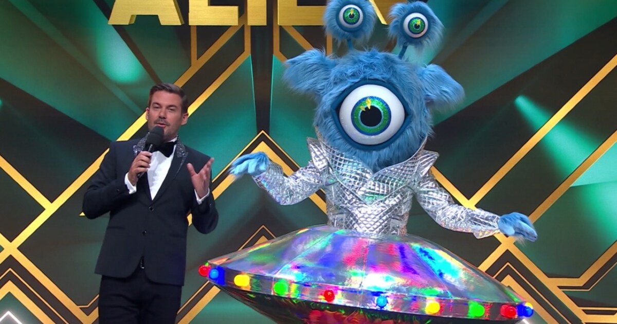 Buitenaardse ontmaskering: deze BN'er zat in het pak van De Alien in ...