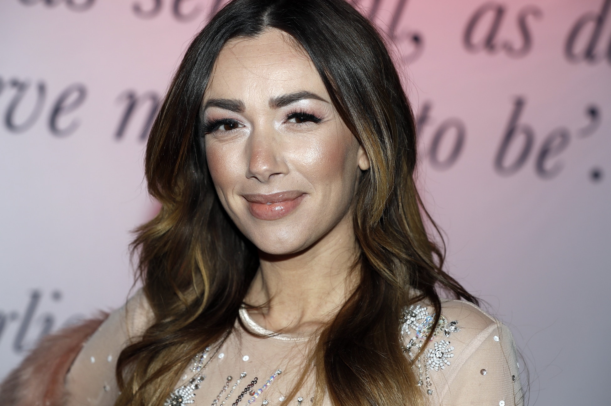 Dewi Pechler deelt eerste foto's van poedelnaakte avontuur in Adam Zkt. Eva