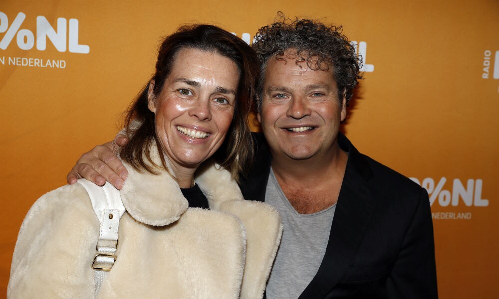 Dirk Zeelenberg tien jaar getrouwd met grote liefde: 'Ik hou zielsveel ...