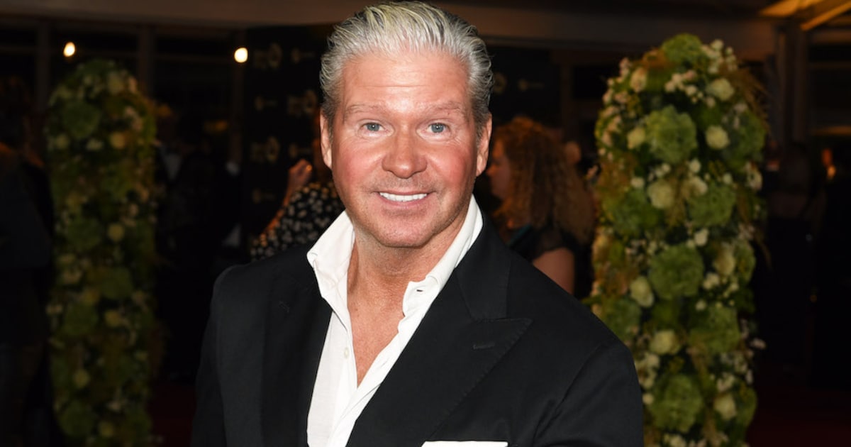 Dries Roelvink laat serieuze kant zien