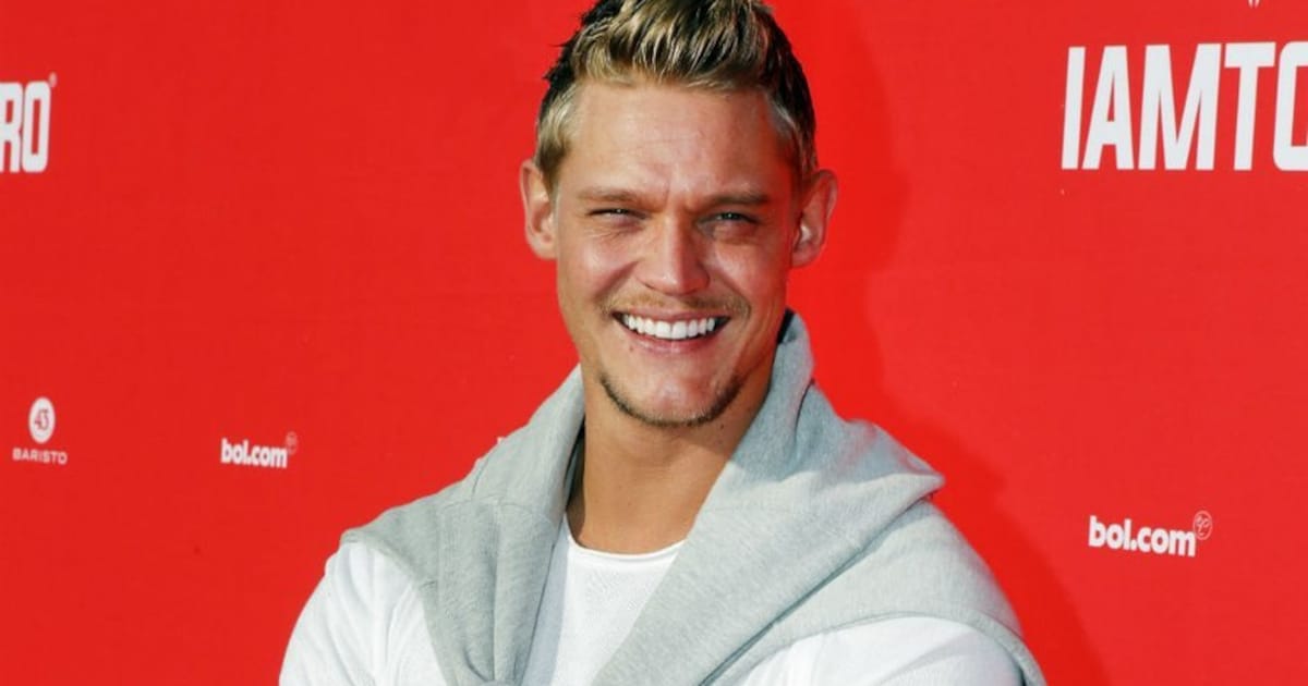 Ferry Doedens is ein-de-lijk weer terug op de set van GTST