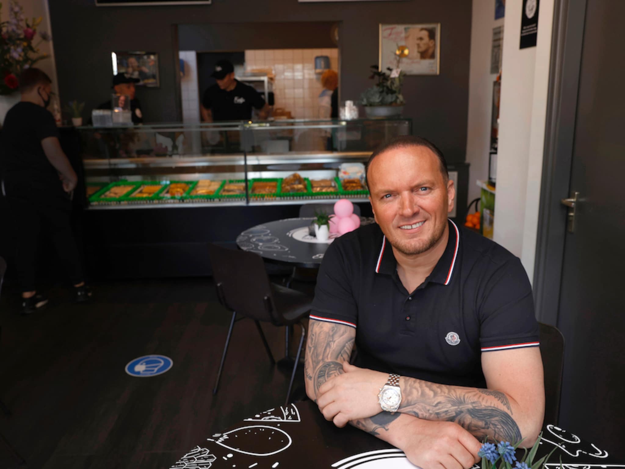 Volkszanger Frank van Etten is door diep dal gegaan: ‘Zonder mijn vrouw ...