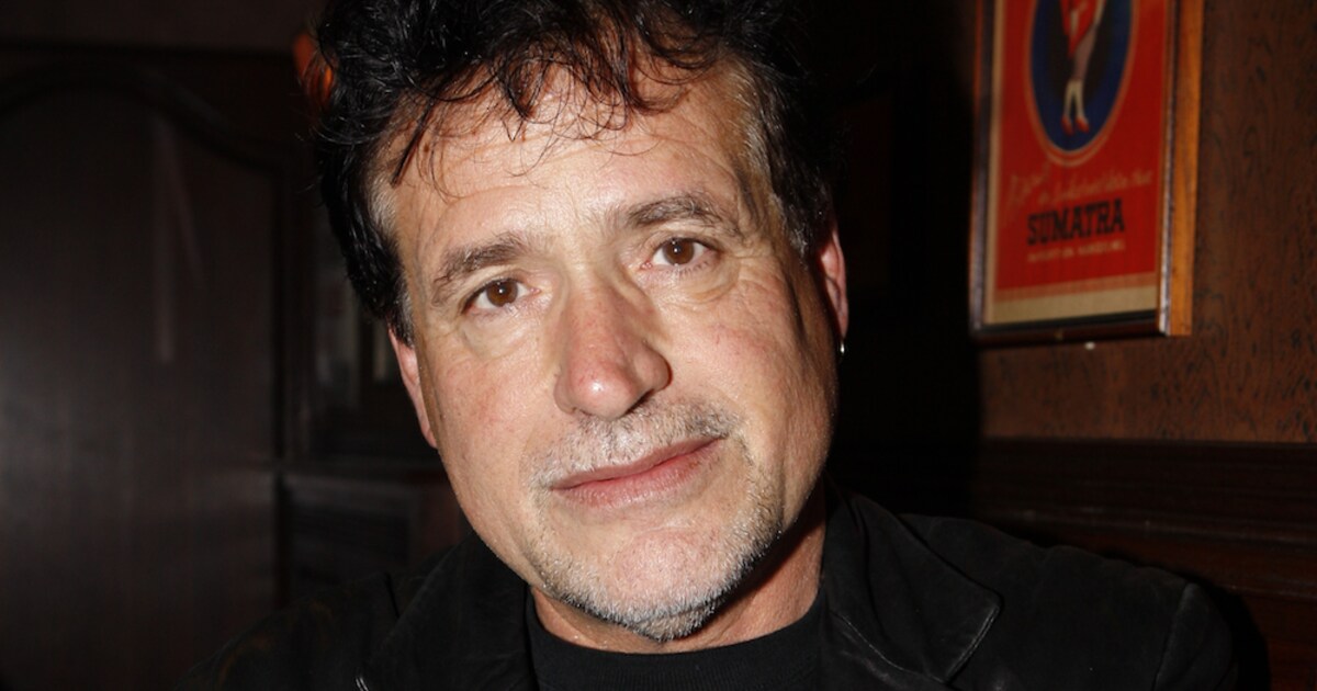 George Baker: ‘Met mijn oudste kinderen heb ik amper nog contact’