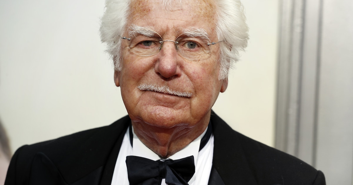 Zo leeft zanger en caberatier Gerard Cox