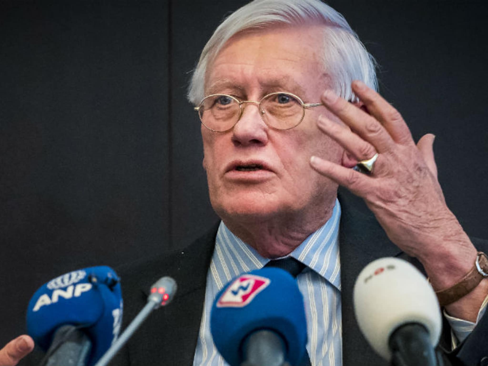 Oud-politicus onverwacht overleden: Hans Wiegel rouwde tot op het ...