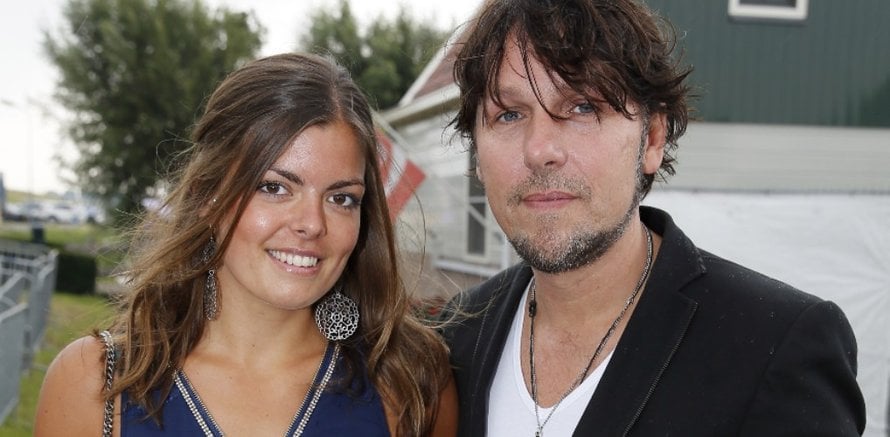 Jan Dulles en zijn vriendin Caroline zijn trotse ouders geworden van ...