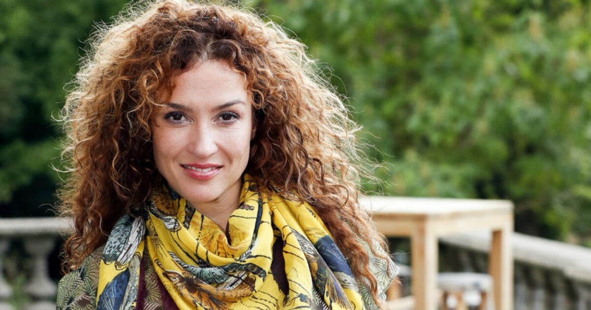 Zien: Katja Schuurman lijkt als twee druppels water op nieuwe tegenspeelster