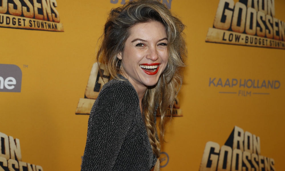 Hoogzwangere Lauren Verster op bezoek bij 'gangsters en nonnen'