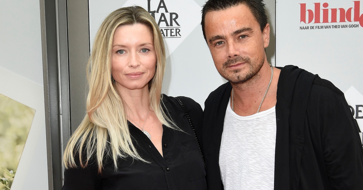 Vrouw Dinand Woesthoff herdenkt Guusje Nederhorst met mooie foto