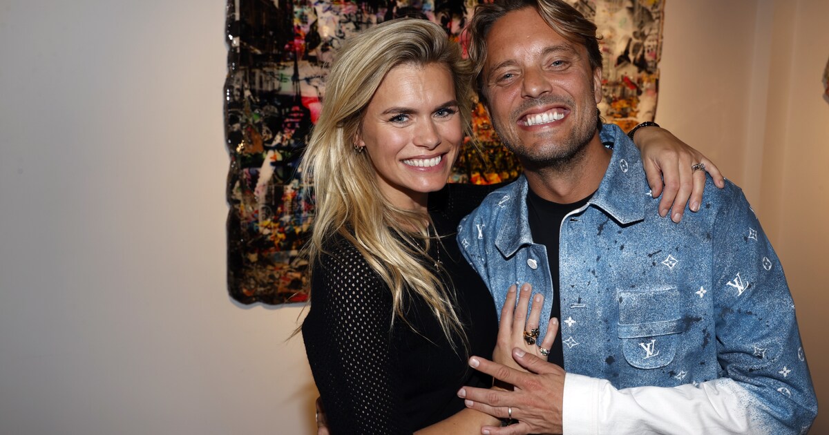 Nicolette van Dam en Bas Smit delen zoete vakantiefoto's van dochtertjes