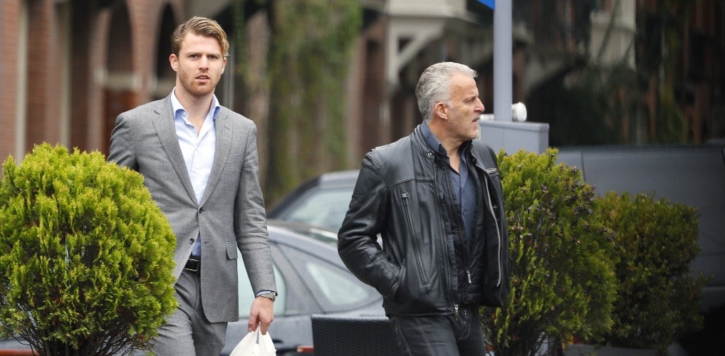 Zoon Peter R. de Vries deelt foto van hem en zijn vader