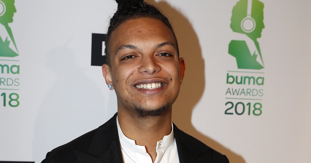 Rapper Ronnie Flex wordt ongepland vader