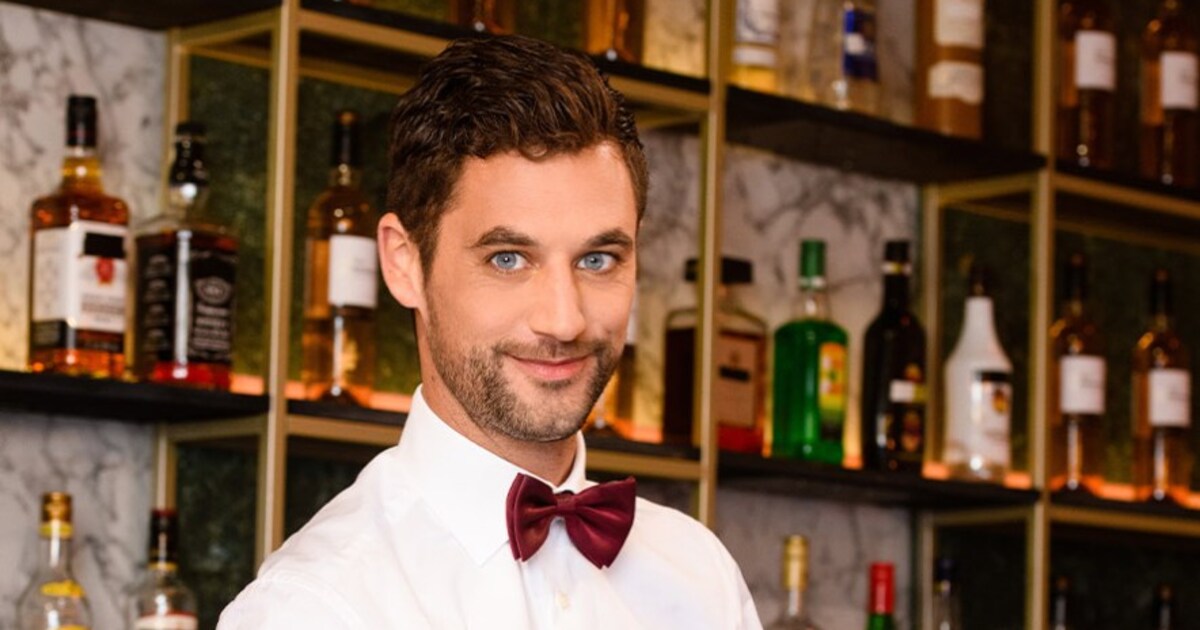 First Dates-barman Victor Abeln en vriendin uit elkaar