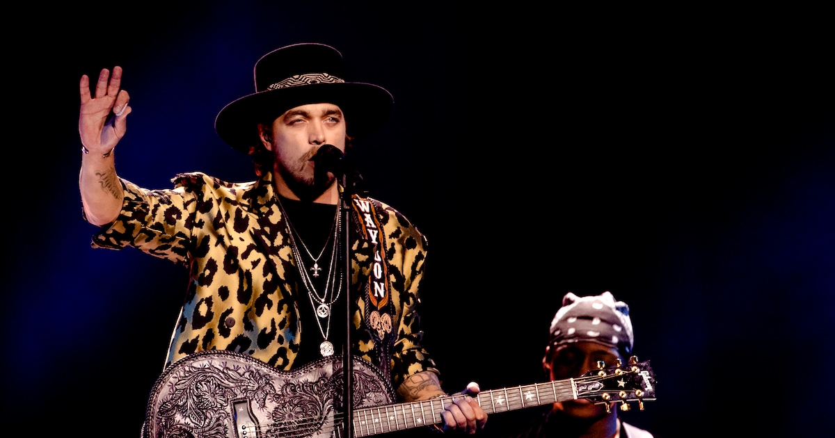 Waylon verrast The Voice of Holland-kijkers met 'Kleine Jongen'