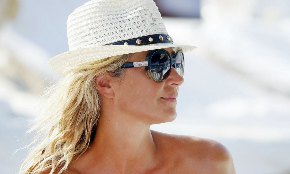 Wendy van Dijk zonder Erland met vakantie naar zwoel Curaçao