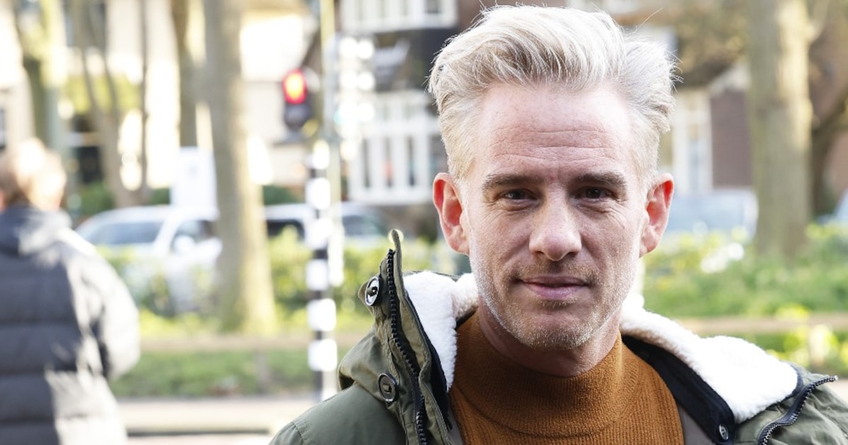 Art Rooijakkers is terug als presentator van B&B Vol Liefde
