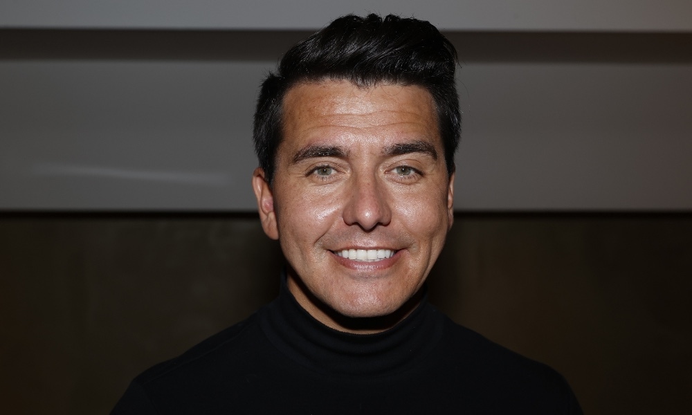 Jan Smit combineert op nieuw album 'ouderwetse Jan Smit-sound' met ...