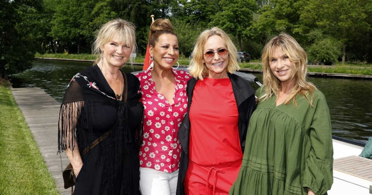 Dolly Dots-zangeressen Esther Oosterbeek en Anita Heilker hebben ...