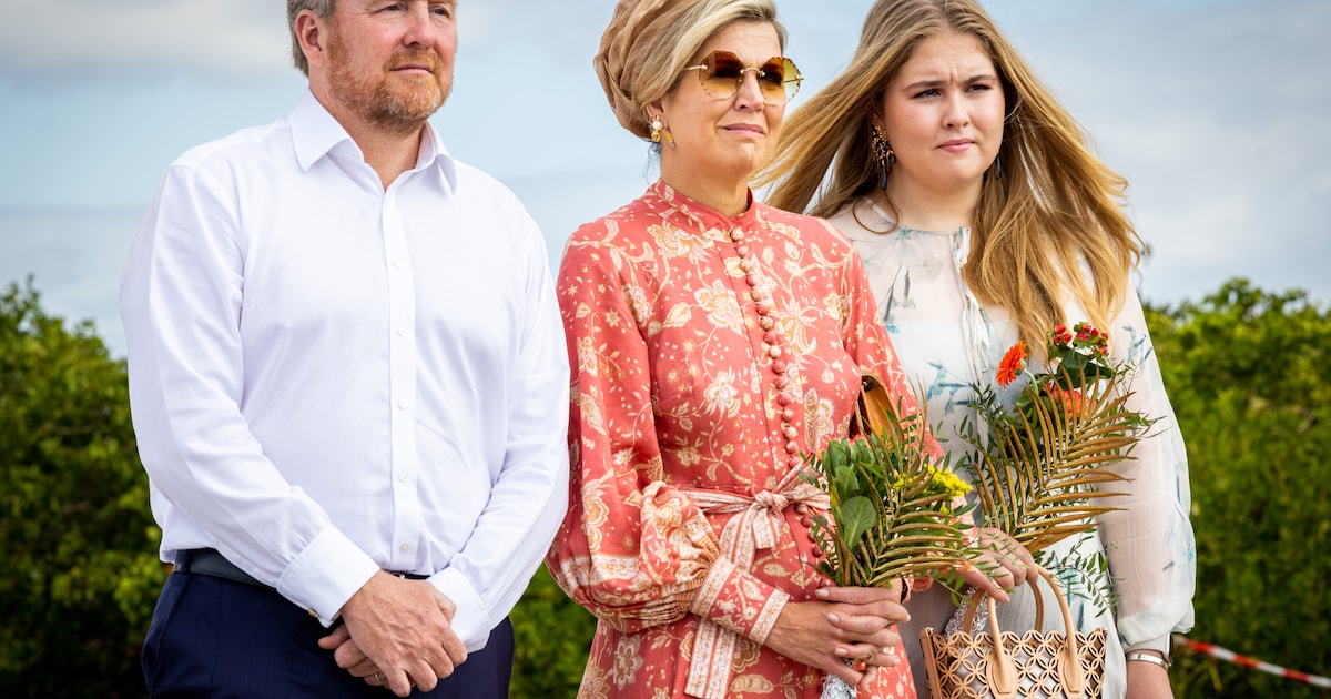 Amalia, Willem-Alexander en Máxima welkom geheten op Aruba