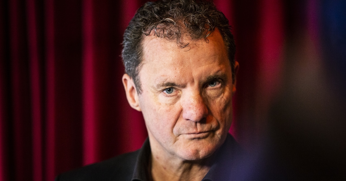 Ex-producer John de Bever doet een boekje open: 'Ik zie een andere John ...