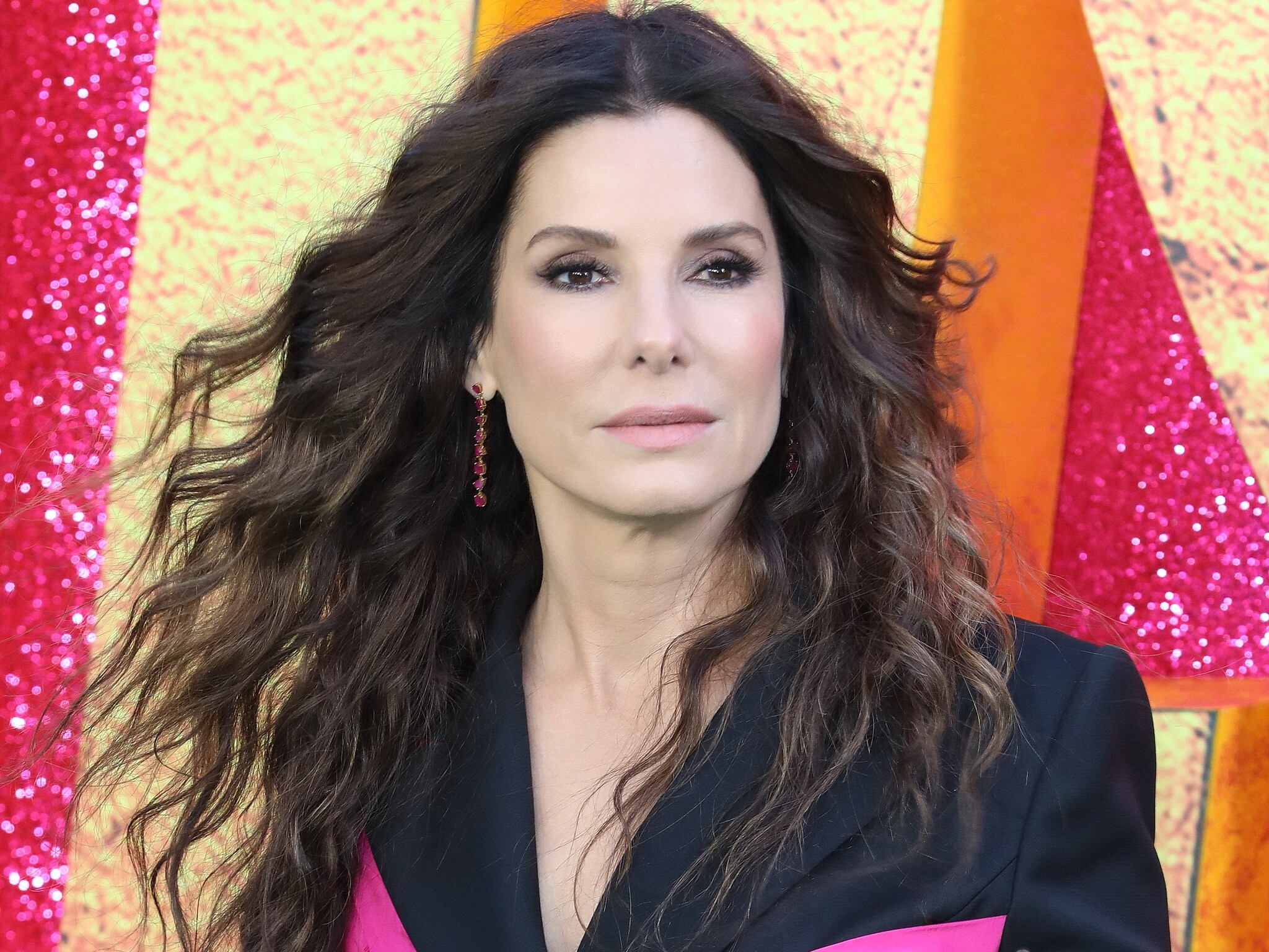 Sandra Bullock maakt comeback een jaar na verlies van haar grote liefde