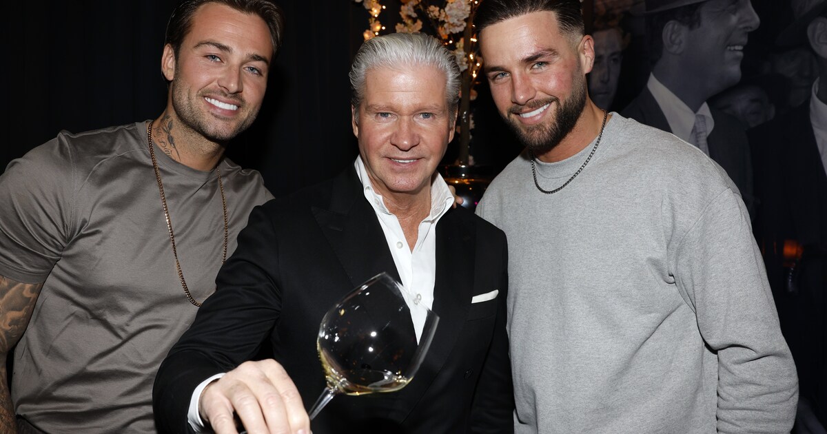 Dries Roelvink over nieuwe serie De Roelvinkjes: 'Denk wel dat mensen ...