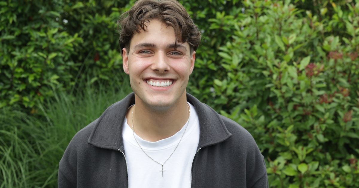 Publiekslieveling Frans Jr. uit De Bauers doet boekje open over opnames