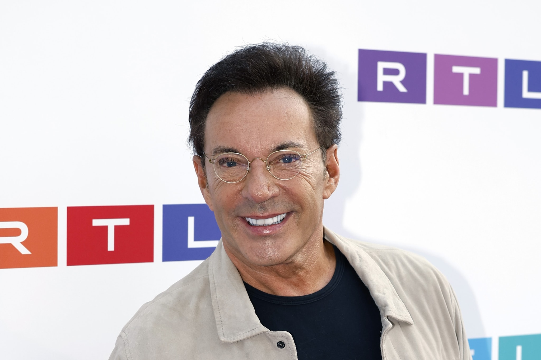 Gerard Joling Onthult Titel Voor Zijn Nieuwe Realityserie En Sneert