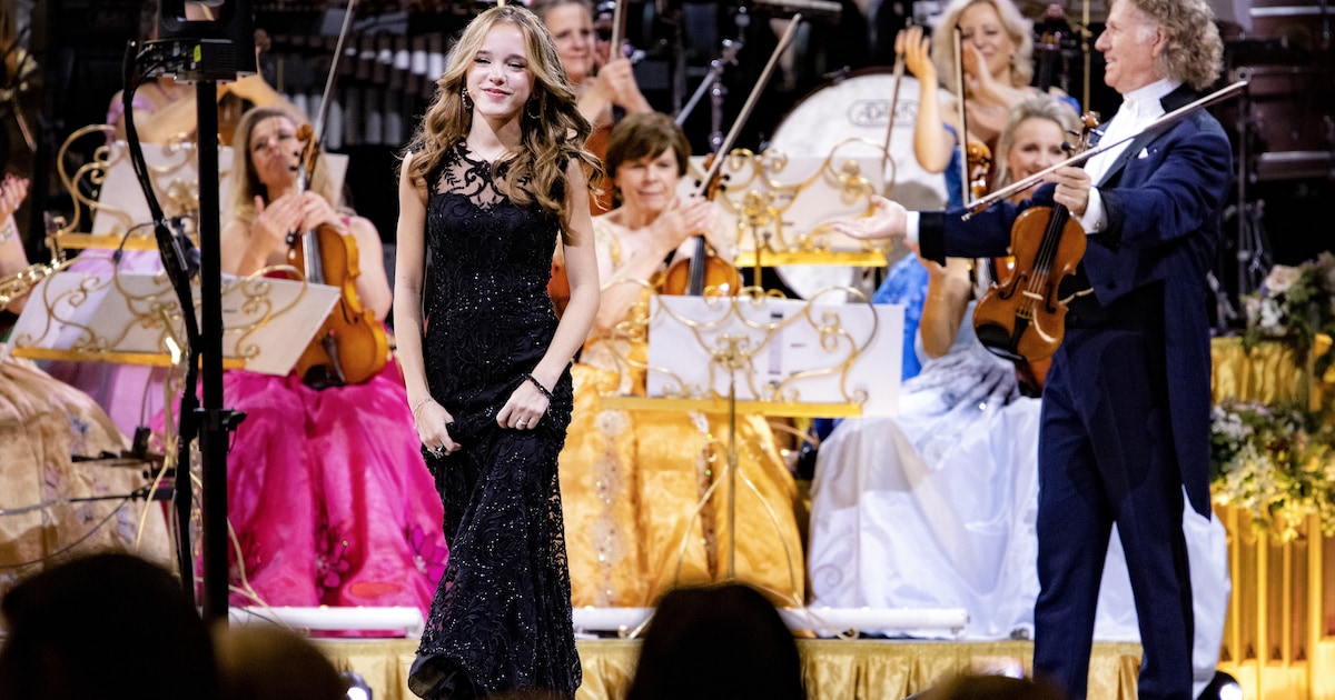 Na André Rieu: 16-jarige Emma Kok hoopt ooit met eigen shows op te treden