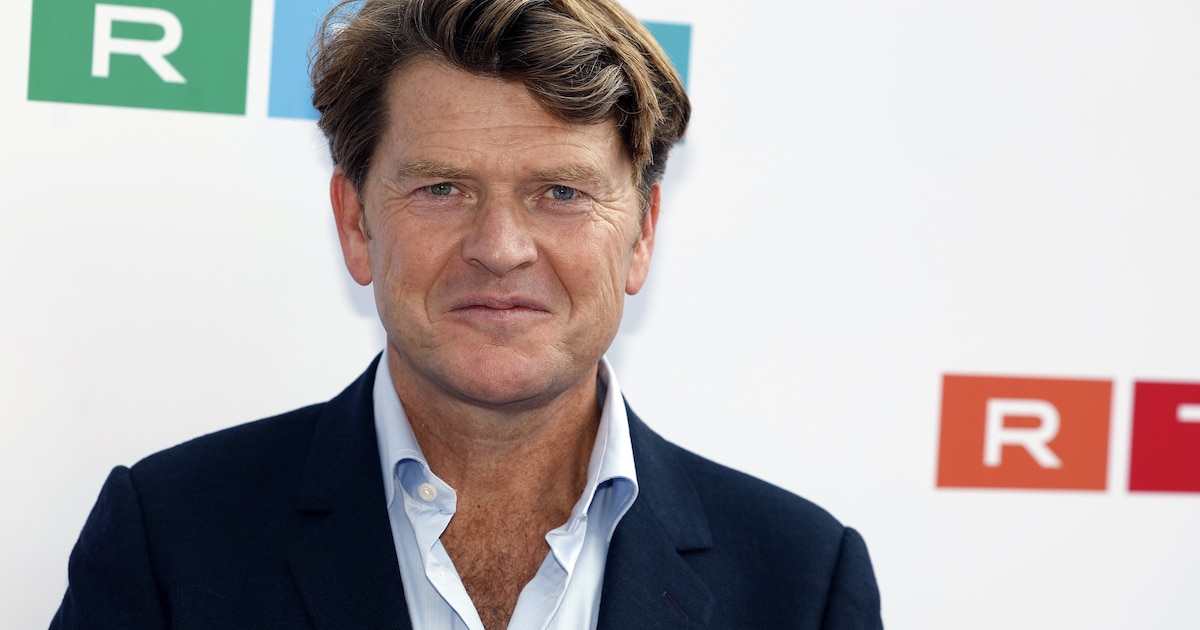 Beau kritisch op eigen talkshow: ‘Dan kijk ik af bij collega's, bij ...