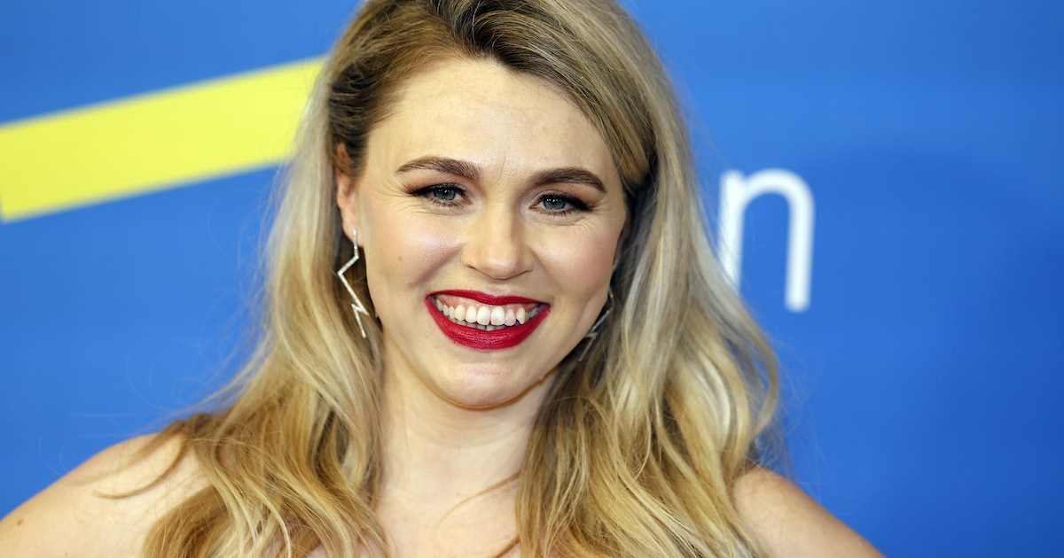 Lisa Loeb reageert op kritiek over haar uiterlijk