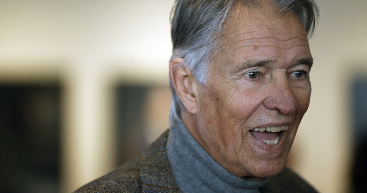 Tv-presentator Ron Brandsteder op 74-jarige leeftijd overleden