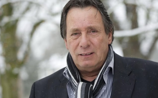 Paragnost Peter van der Hurk (75) is overleden