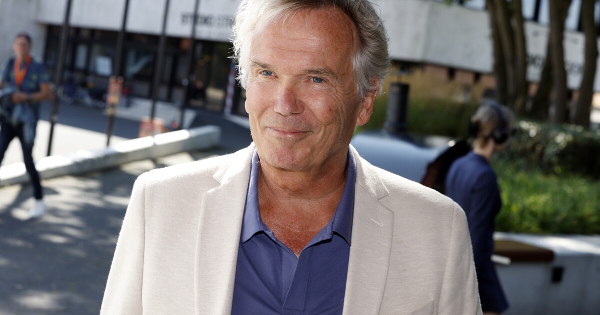 Tom Egbers maakt nieuw NOS-programma over voetbalderby’s