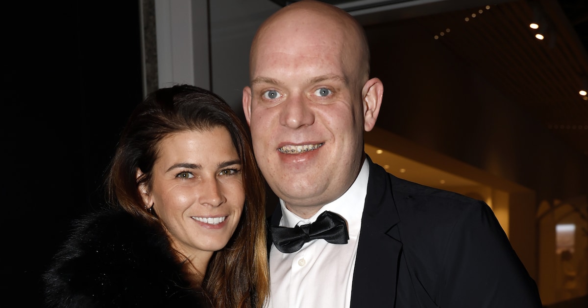 Michael van Gerwen uit elkaar met vrouw Daphne en stopt voorlopig met darten