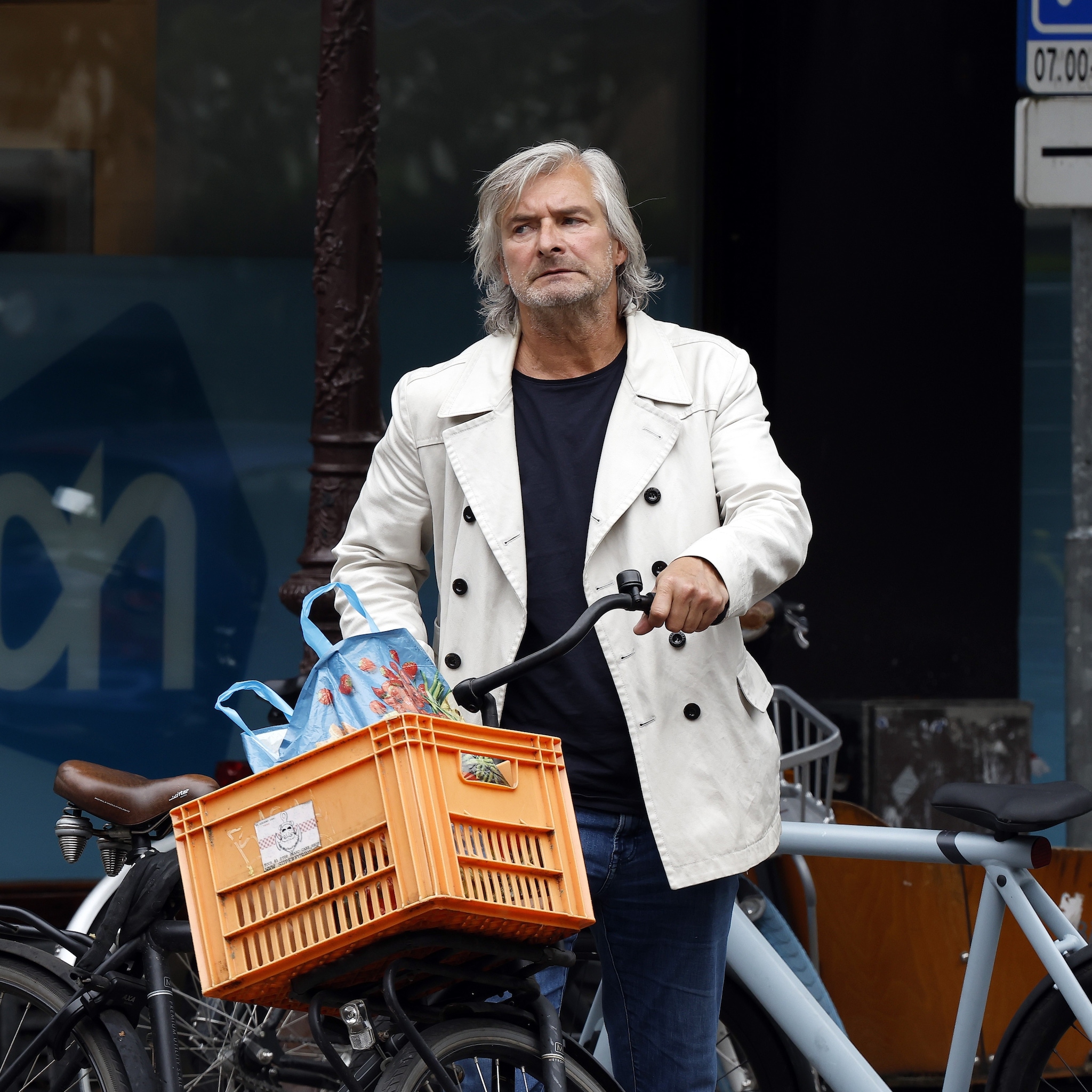 Nieuwe aanwinst voor het Britse hof: Camilla stelt nieuwe viervoeter voor