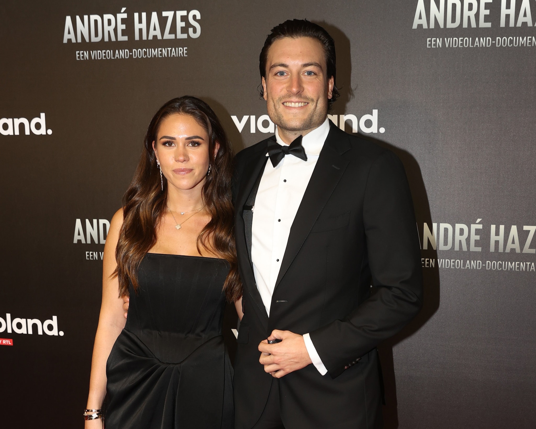 Viktor Verhulst en Sarah Puttemans vieren verloving in stijl