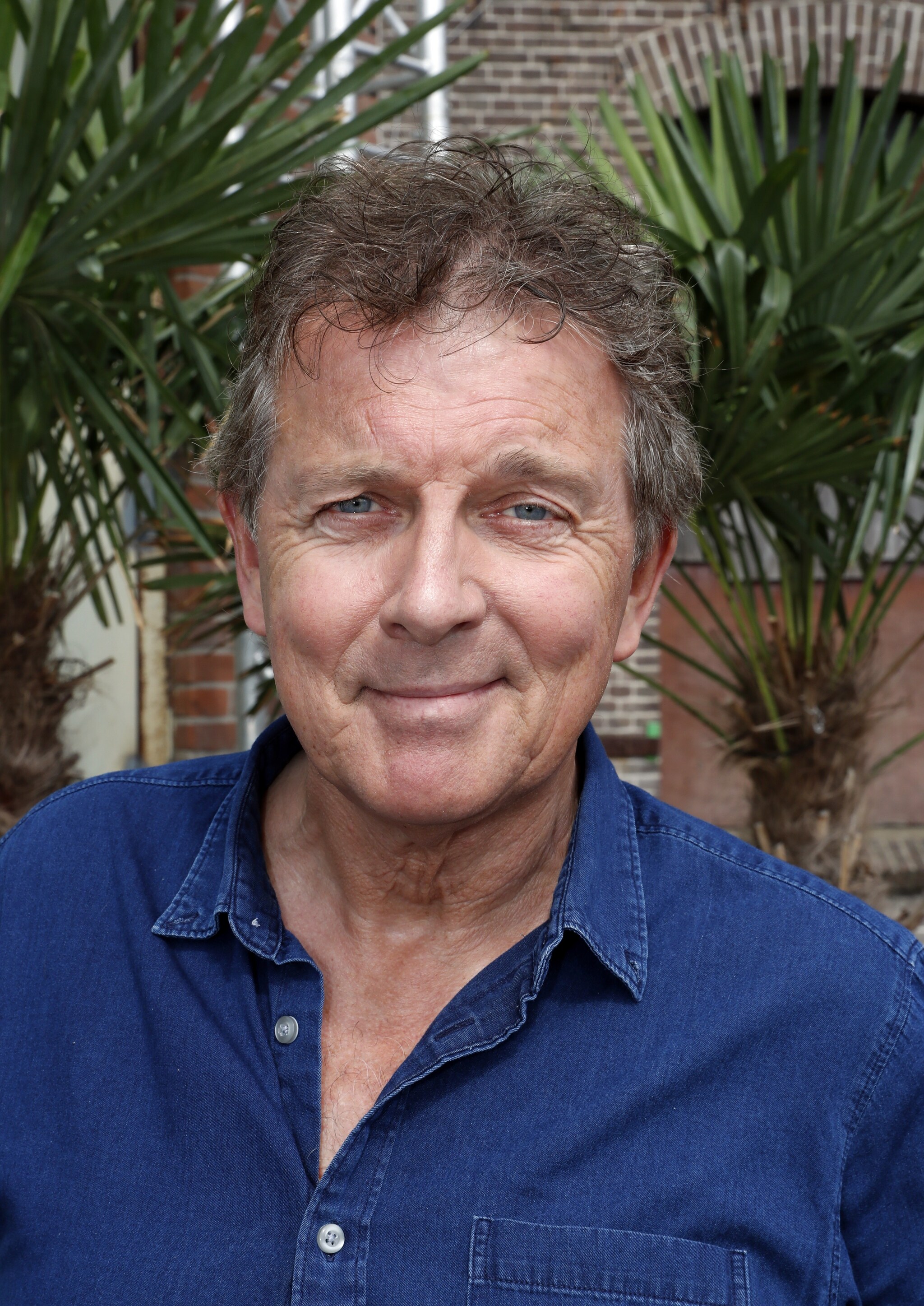 Robert ten Brink 70 jaar: een leven vol liefde en televisiehits