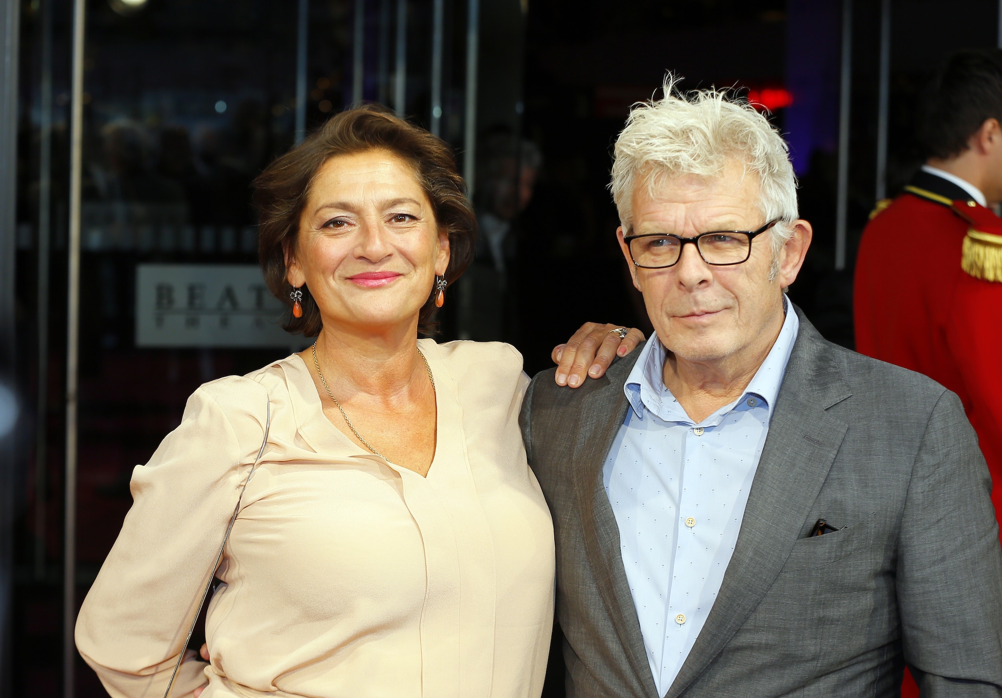 Dit is de bekende man van Annet Malherbe