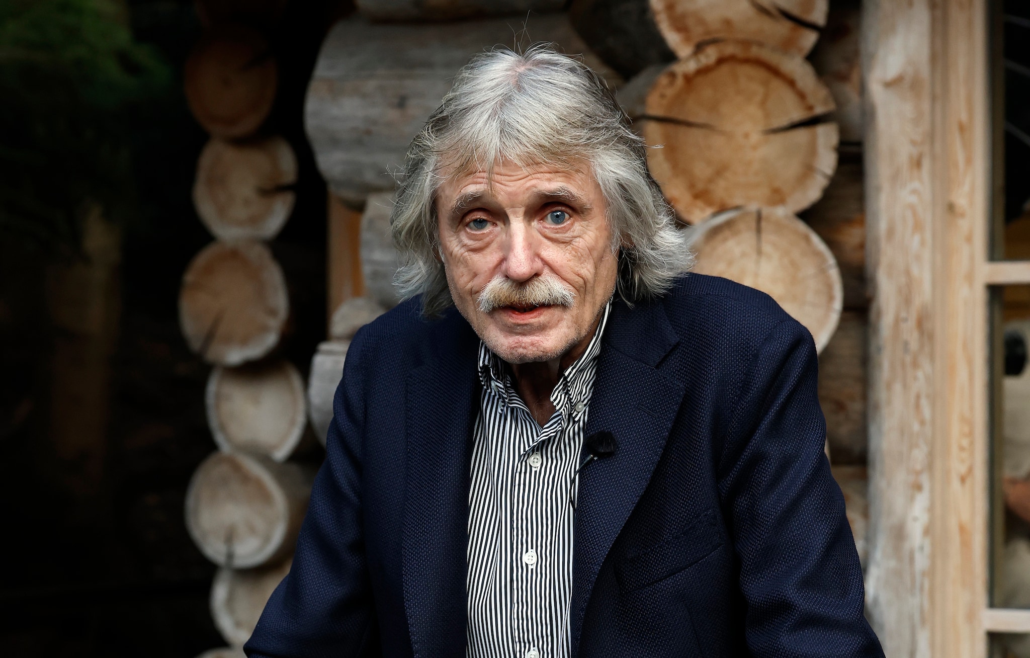 Johan Derksen deelt geheim van huwelijk met Isabelle