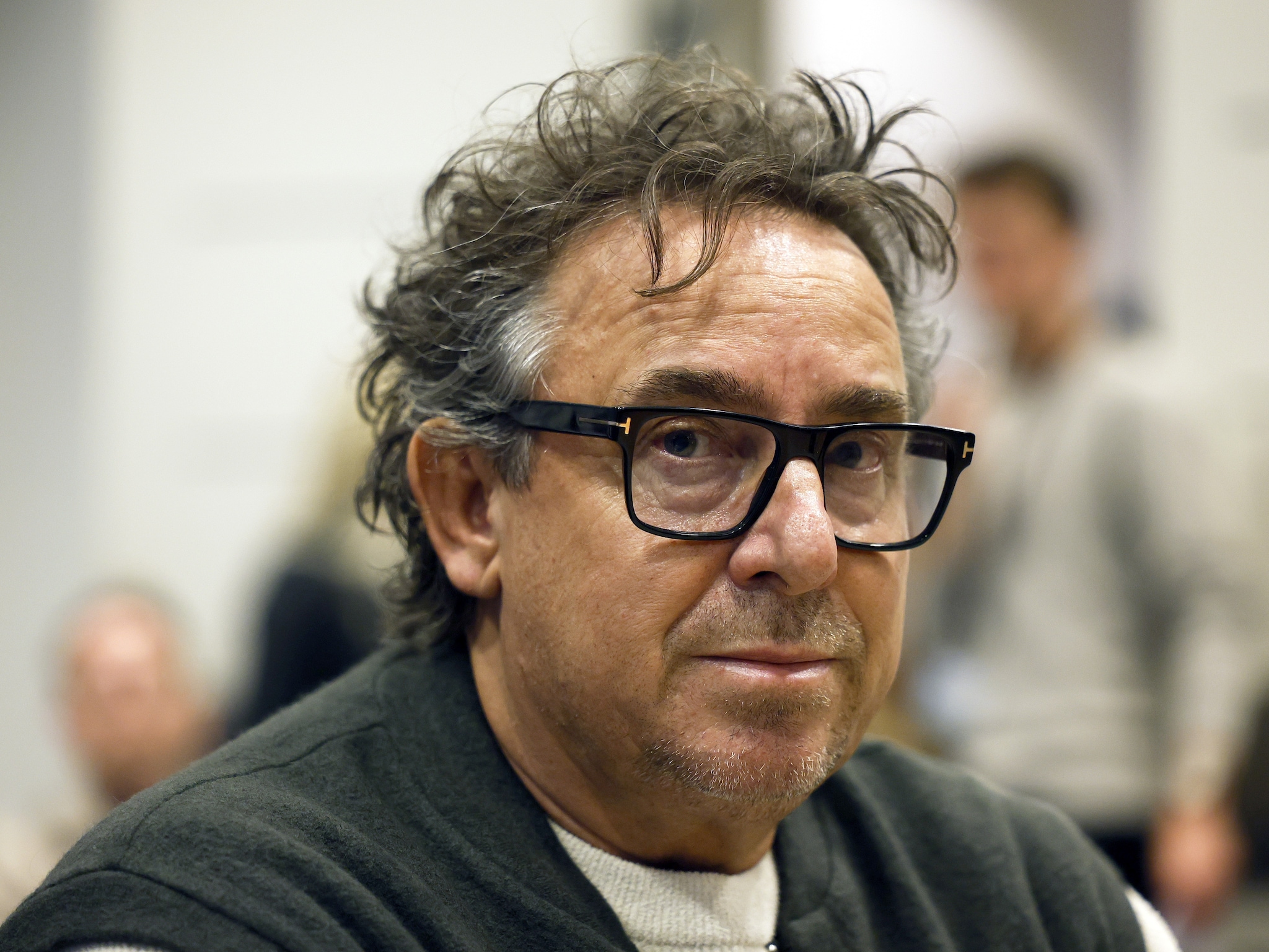 Elise maakt Humberto Tan weer gelukkig! - Story
