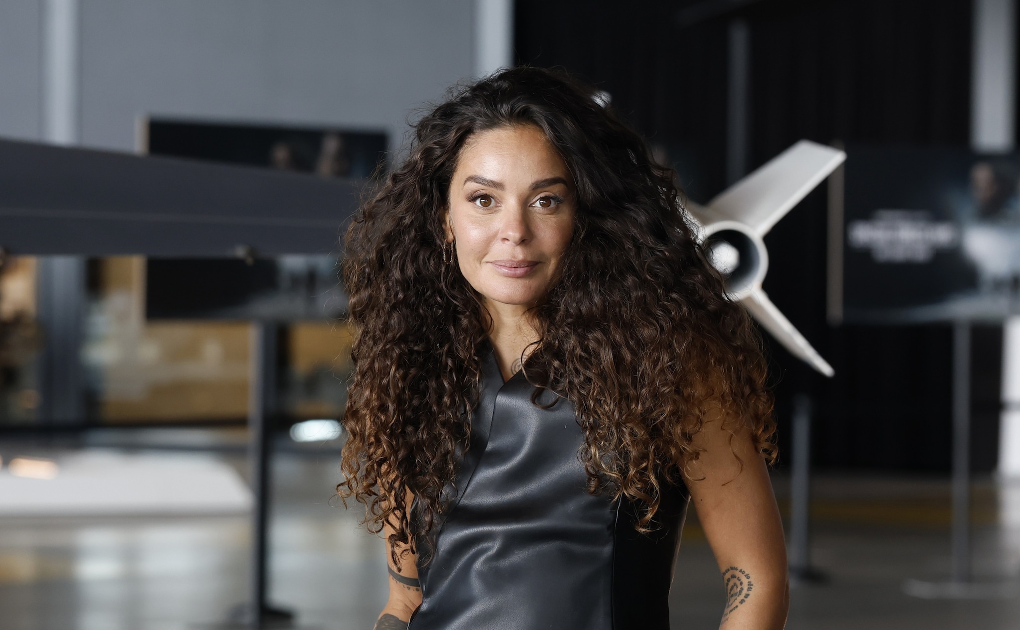 Fajah Lourens haalt fel uit na haat op cosmetische ingreep